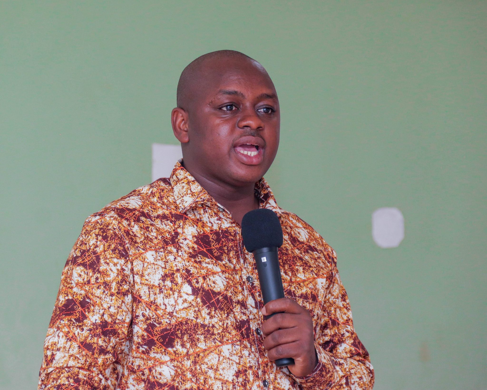 COCOA COMMUNITIES’ LIBRARY PROJECT LAUNCHED IN ADUGYAMA IN THE ASHANTI ...